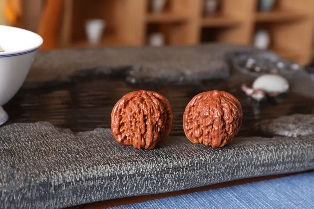 A Beginner’s Guide to Wenwan Walnuts: History, Meaning, and How to Cho ...