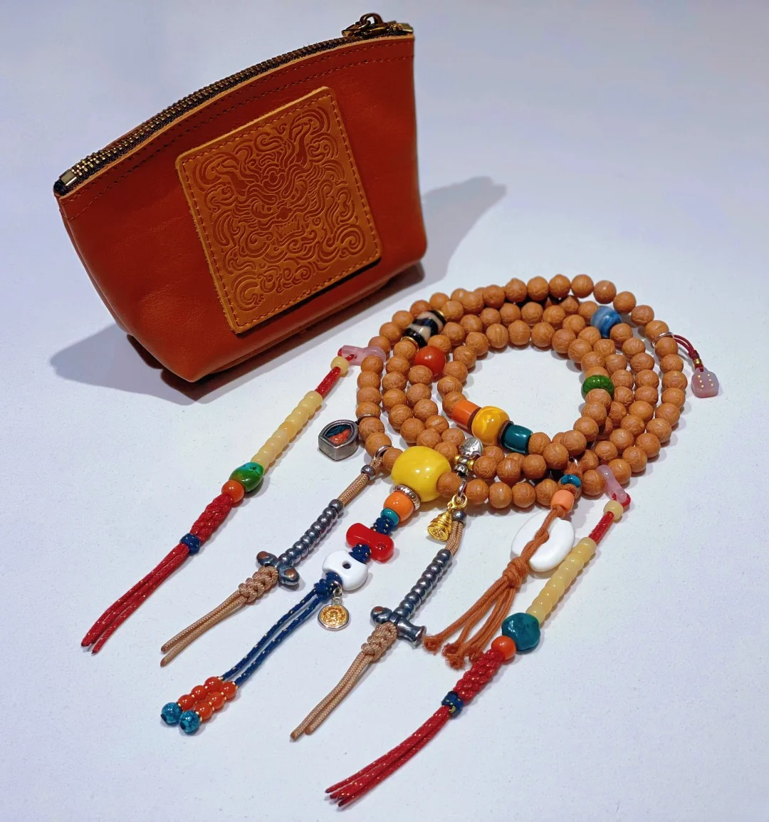 Red String of Fate Meaning and Symbolism: The Soulmate Legend ...