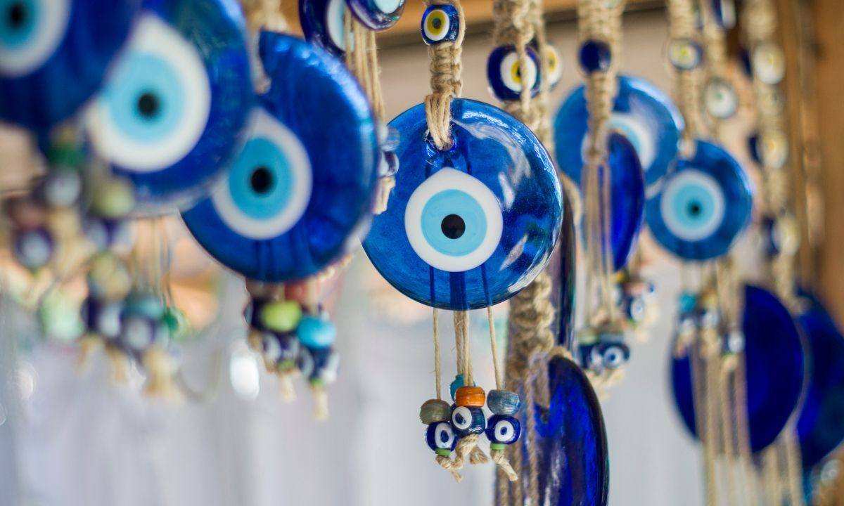 Why Does the Evil Eye Amulet Offer Protection? – Buddha3bodhi